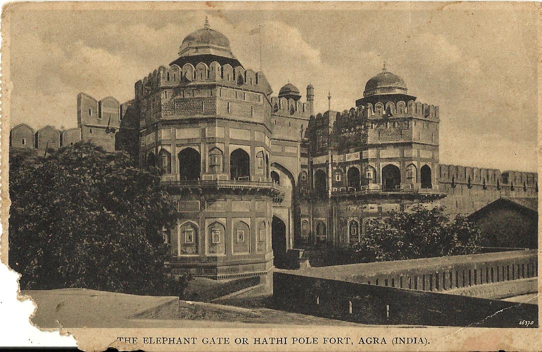 Heritage of India: Agra Fort vintage picture post card