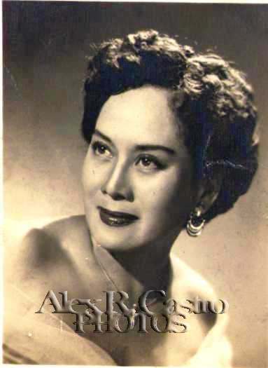 VIEWS FROM THE PAMPANG: *313. PATSY: Tawag ng Tanghalan's Hostess with ...