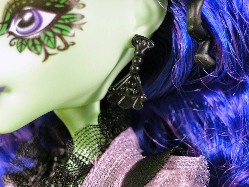 The Doll Garden: Monster High - Amanita Nightshade Review