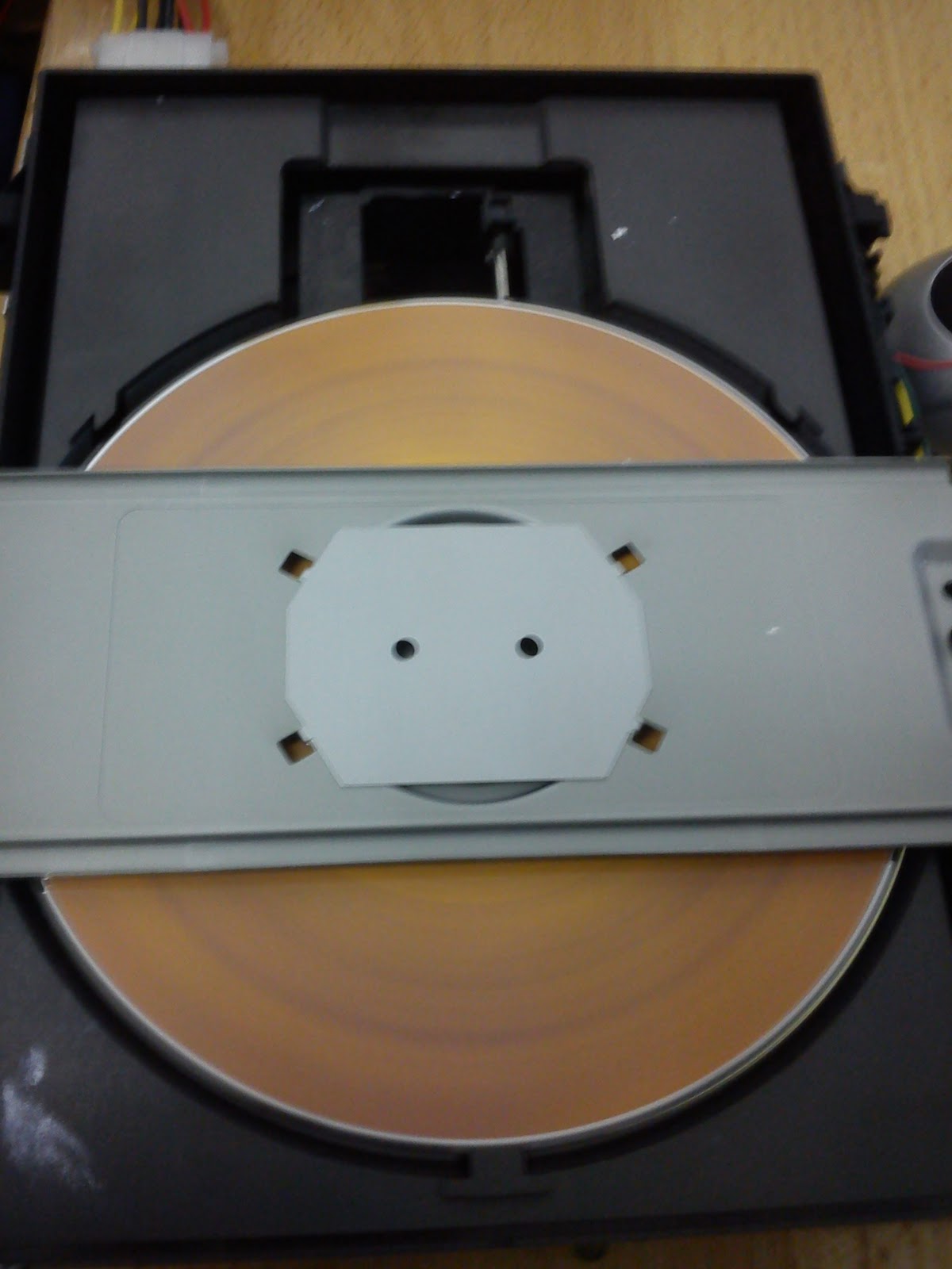 TELECOMUNICACIONES: Funcionamiento de un lector de CD