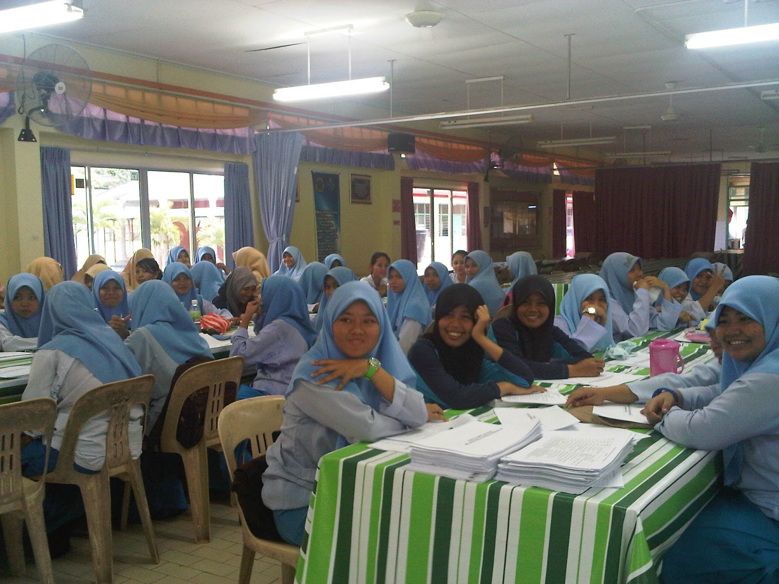 WADAH KETERAMPILAN BERBAHASA: PROGRAM JERAYAWARA BAHASA DI SMK BALUNG ...