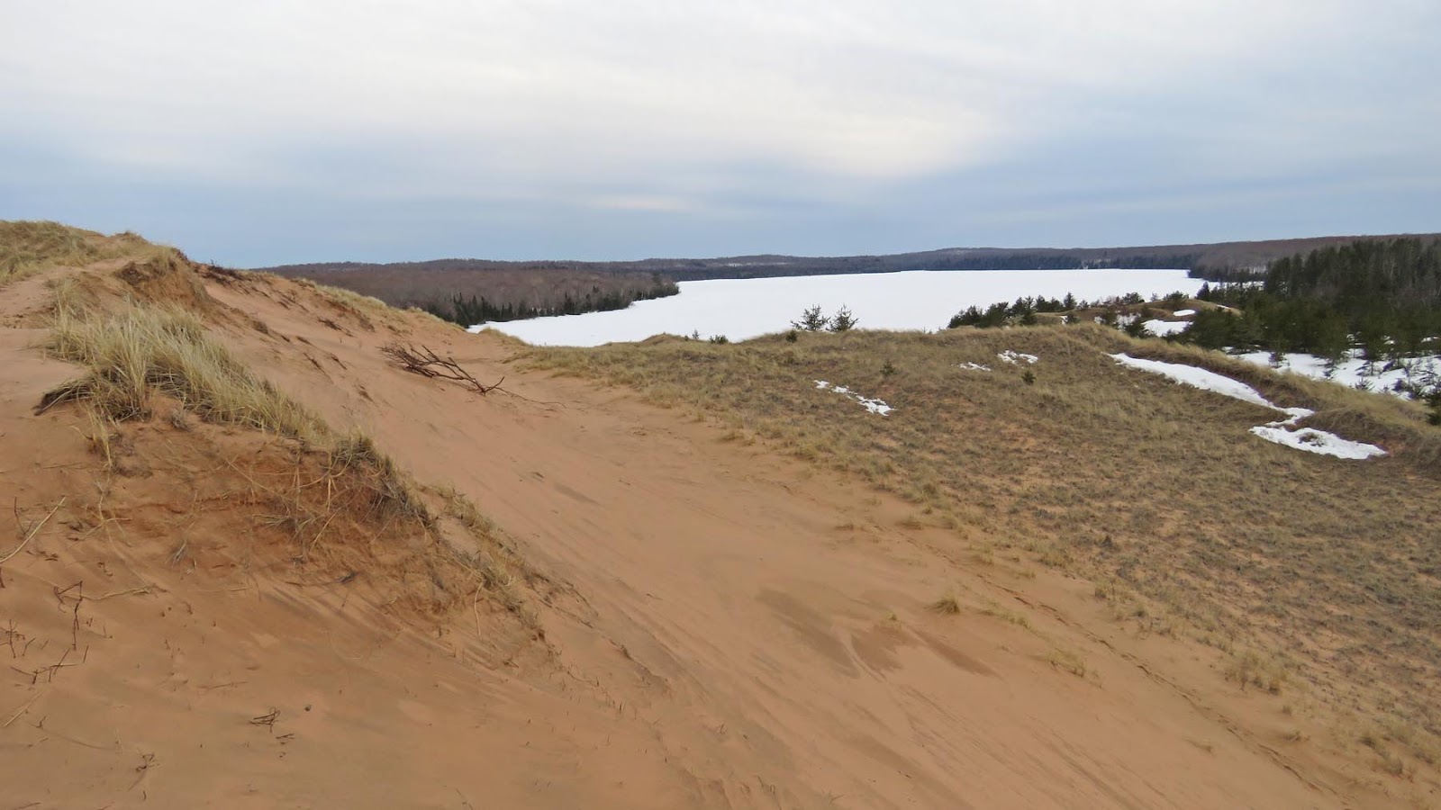 The Agatelady: Adventures and Events: Grand Sable Dunes Hike
