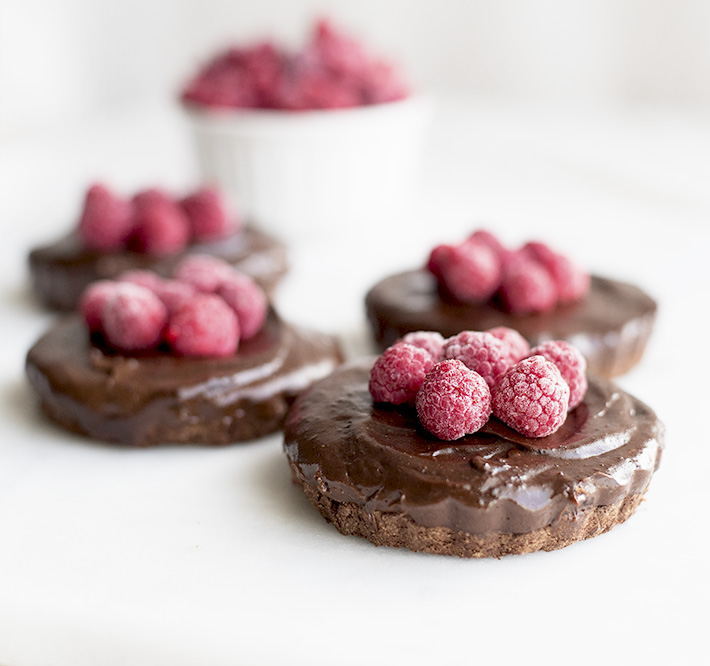 Protein Treats By Nicolette : Mini Chocolate Raspberry Tarts