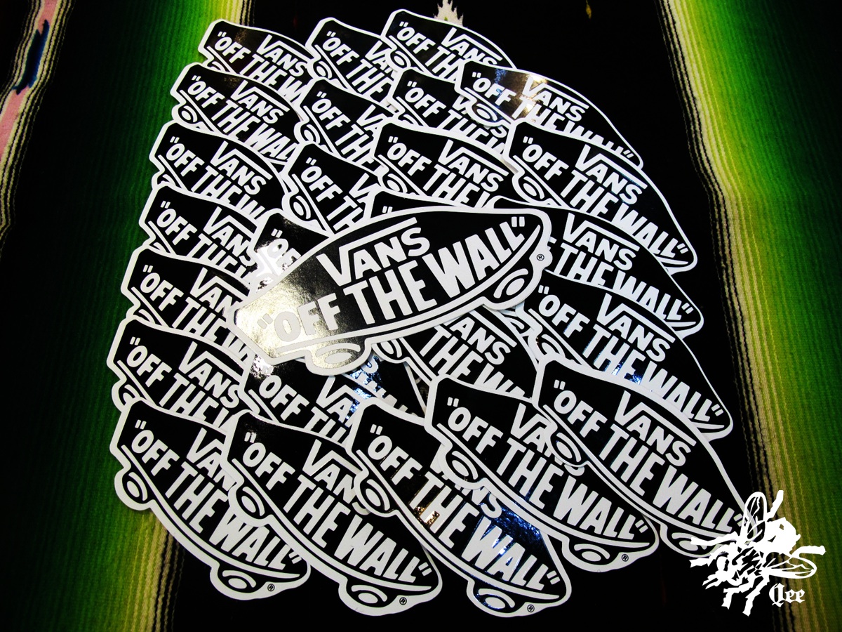 【QEE BLOG】: VANS "OFF THE WALL" STICKER