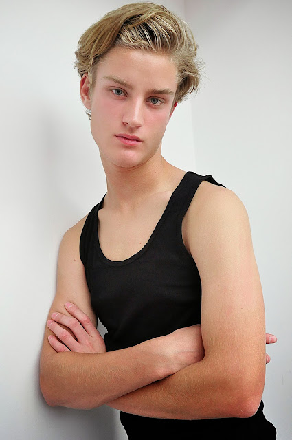 ELITE MODEL MANAGEMENT TORONTO : New Aidan Polaroids!