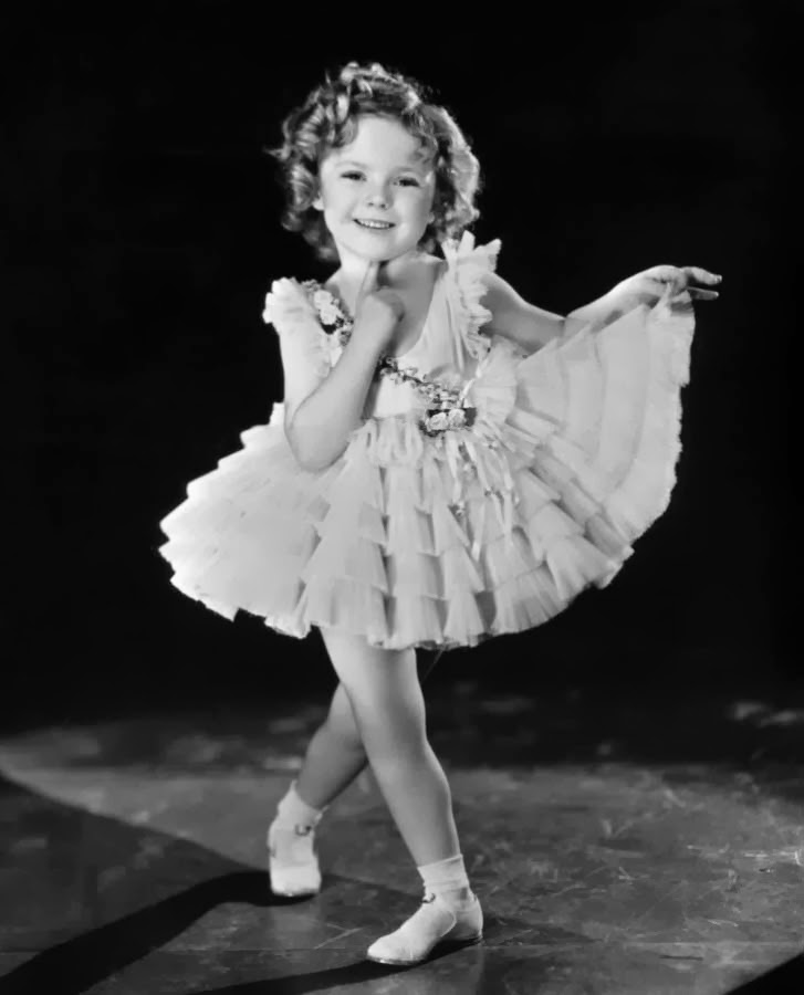 35 Amazingly Cute Photos of Shirley Temple As a Child in the 1930s ...