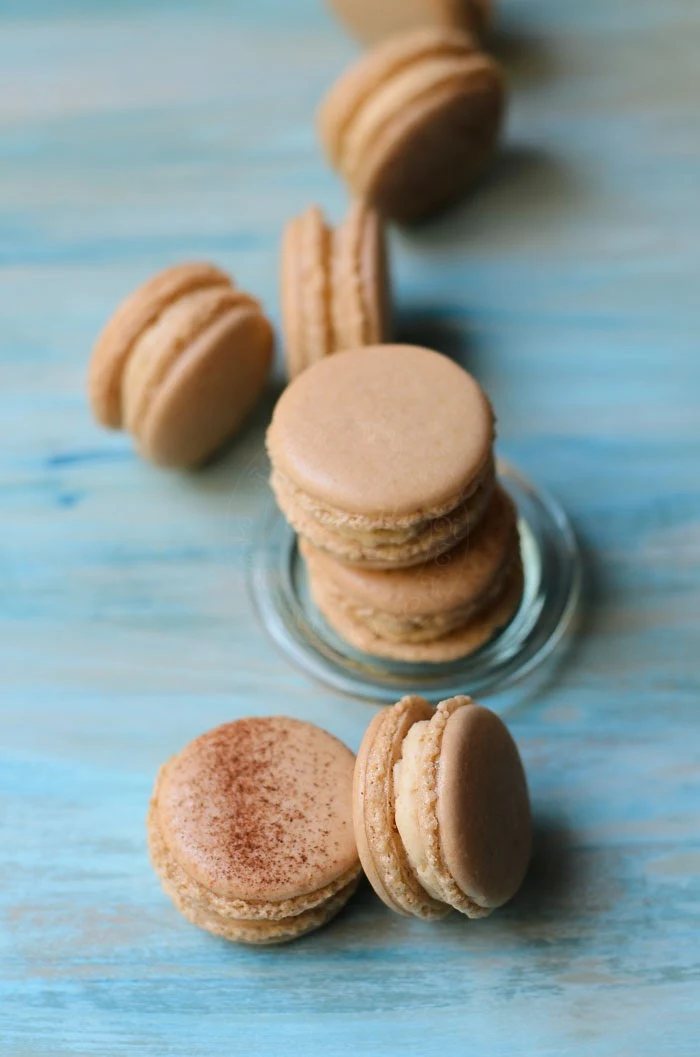 Apple Pie Macarons - Lisa's Lemony Kitchen