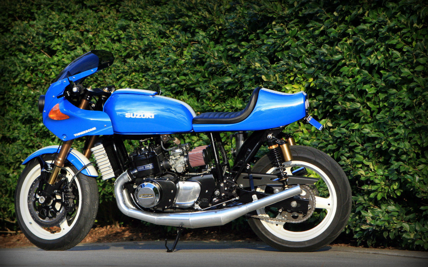 Suzuki GT750 "Threesome" - RocketGarage - Cafe Racer Magazine