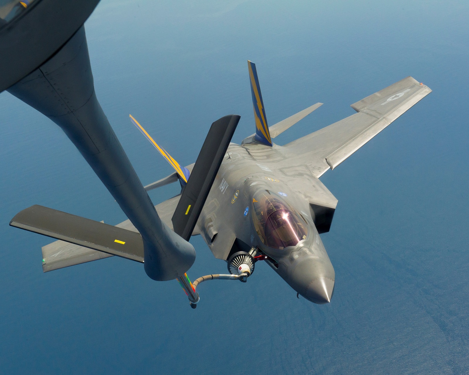Naval Open Source INTelligence: F-35C Completes First In-Flight Refuel ...