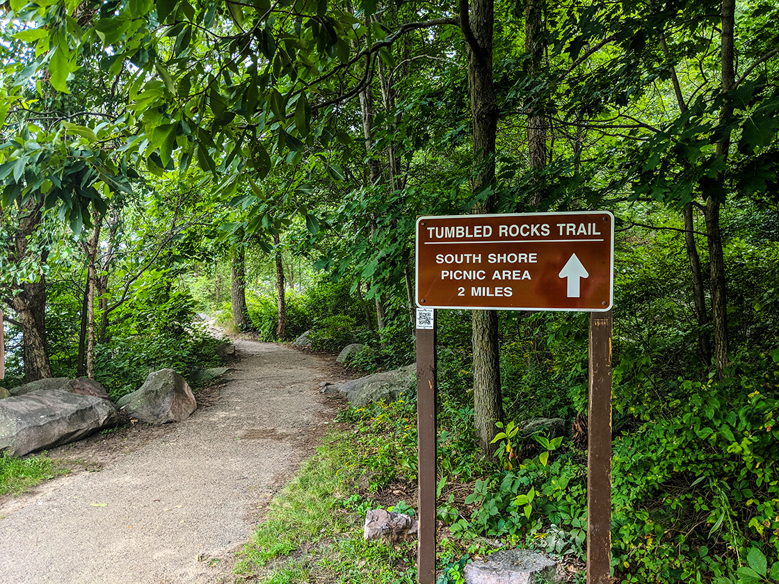 Tumbled Rocks Trail at Devil's Lake State Park