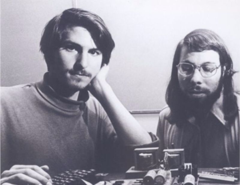 30 Fascinating Photographs of a Young Steve Jobs in the 1970s and 1980s ...