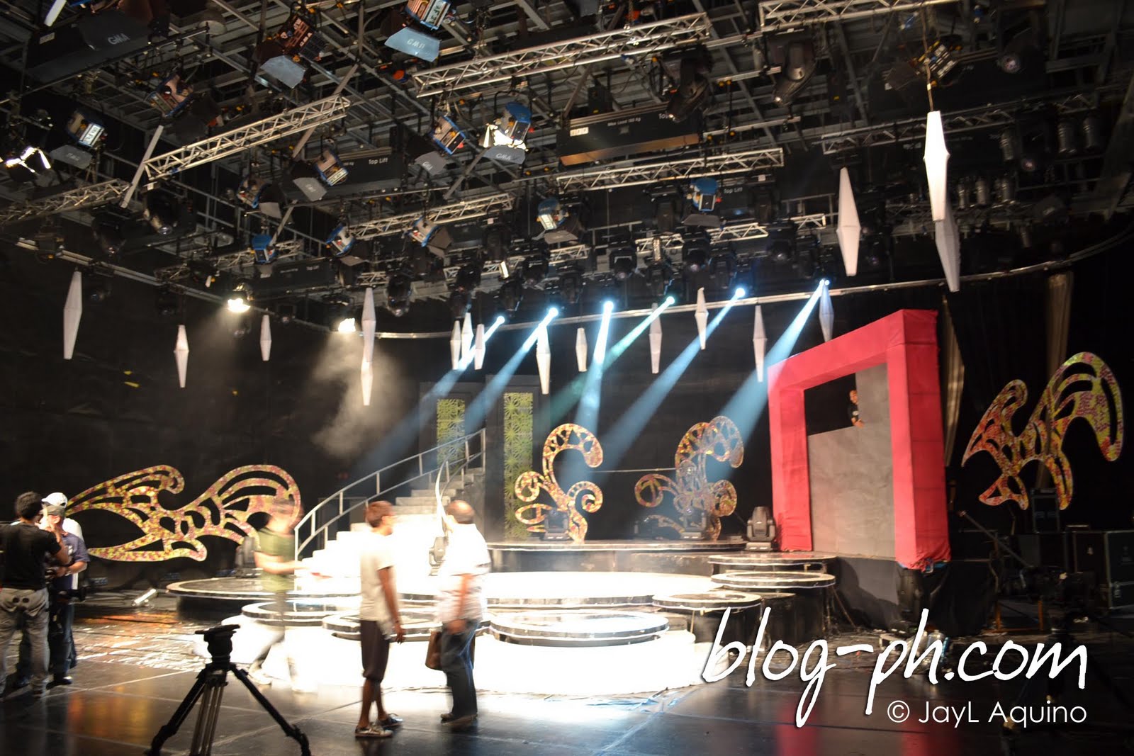 Upcoming GMA-7 Shows + Tour Inside The Kapuso Network | BLOG-PH.com ...