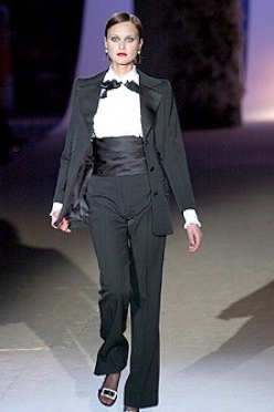 Simply style by Aldo: Hot or not: Le Smoking?