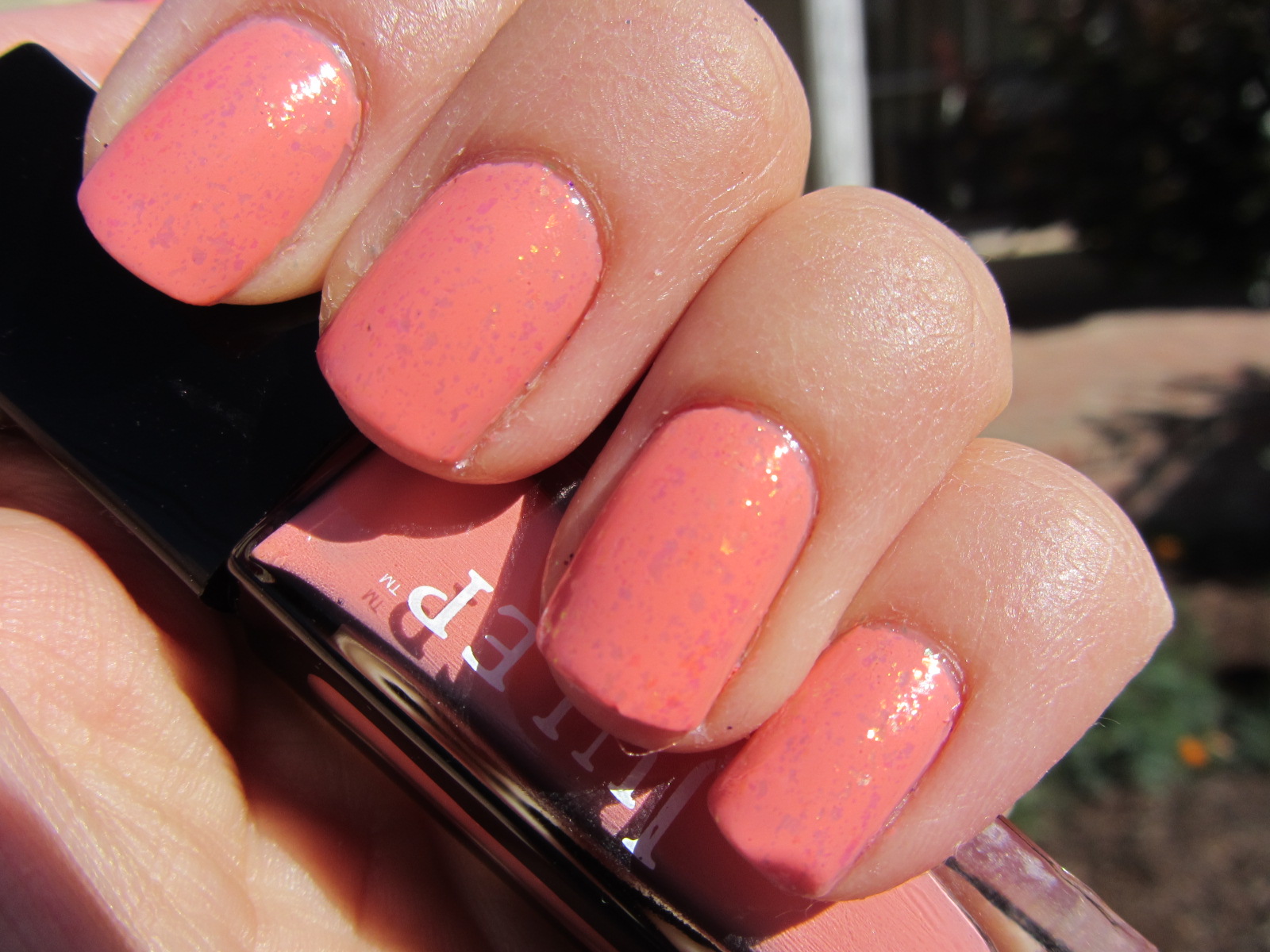 My Nail Polish Obsession: Salmon nails: Julep Alicia and Zoya Chloe