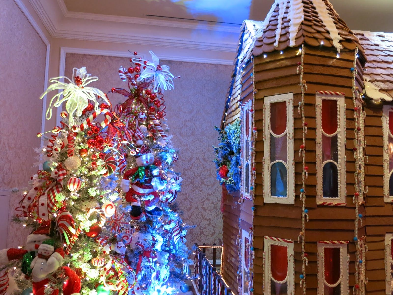 Afternoon Tea With Santa at the Grand America Hotel - Purple Chocolat Home