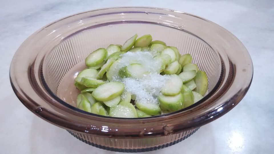 PICKLE AMBARELLA FRUIT