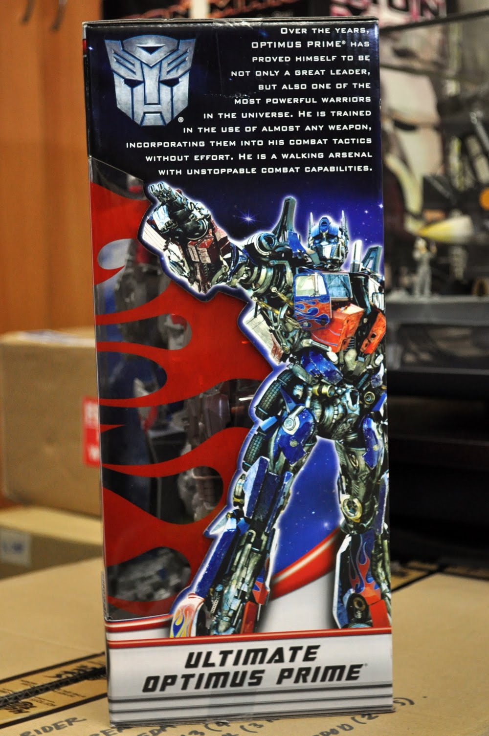 BIG DADDY TOYS: PREVIEW : Ultimate Optimus Prime