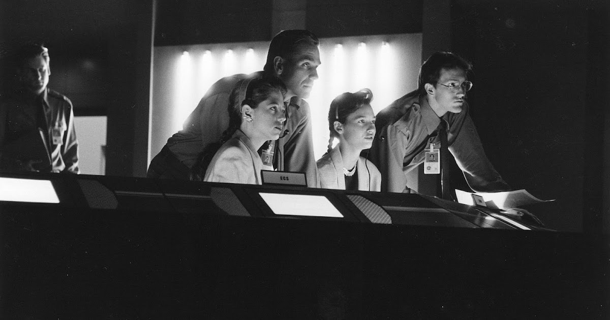 Sidelong Glances of a Pigeon Kicker: Andrew Smith Interview Posted at VPI