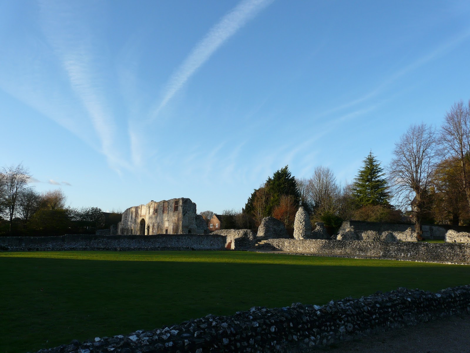 Cindy's Snaps: Thetford Priory, Nunnery Lakes Nature Reserve and ...