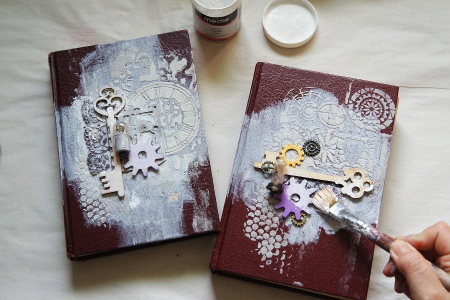 GiogioCraft: Tutorial: Altered Book Covers: Classic or Funky?