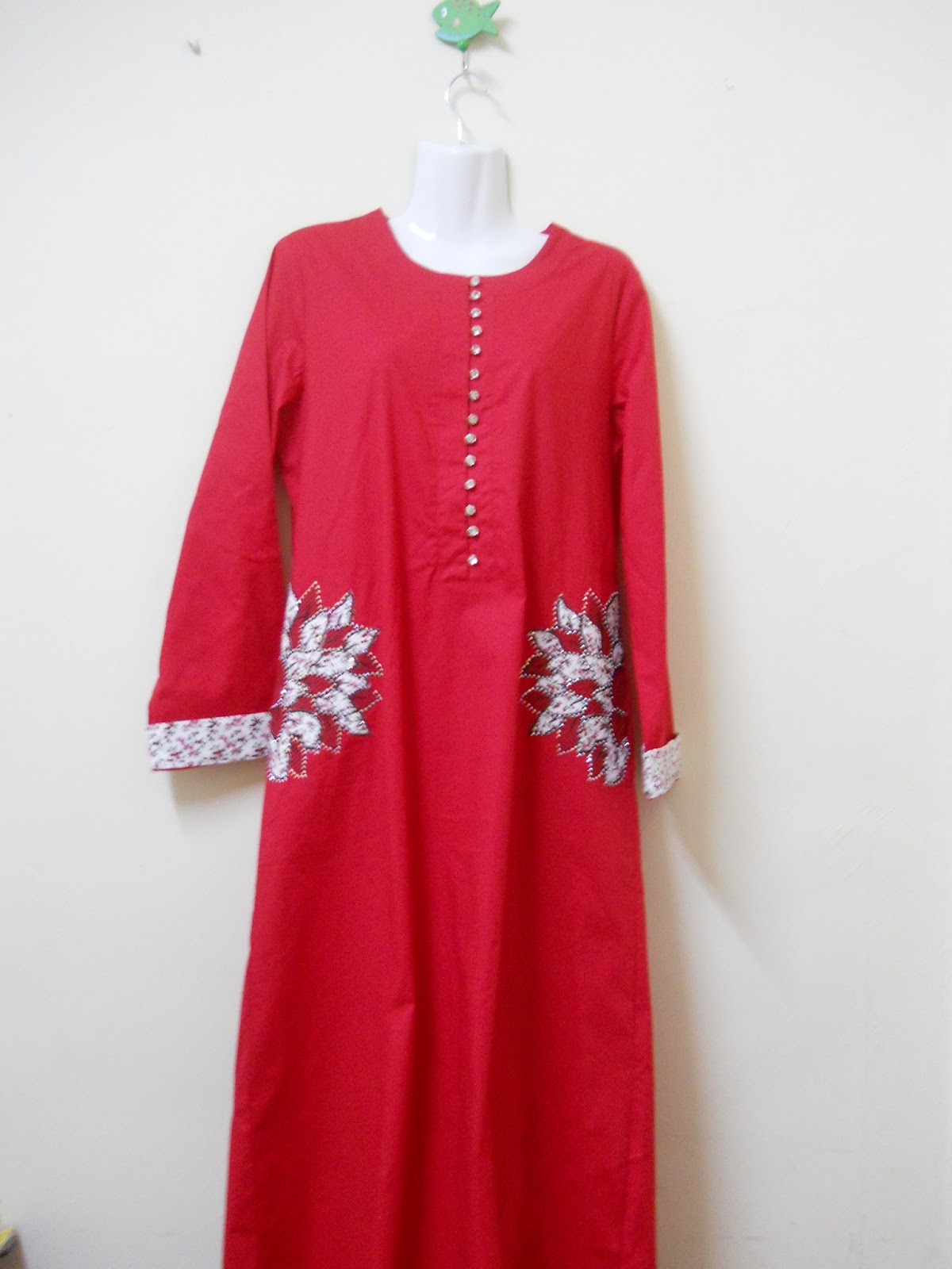 | Kain | Tudung | Blouse | Handbag | Jubah | T-Shirt Muslimah | Kebaya ...