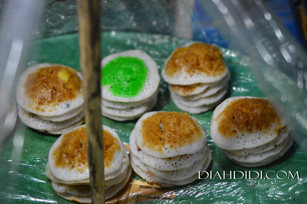 Diah Didi's Kitchen: Serabi Ngampin..Serabi Kuah Khas Ambarawa