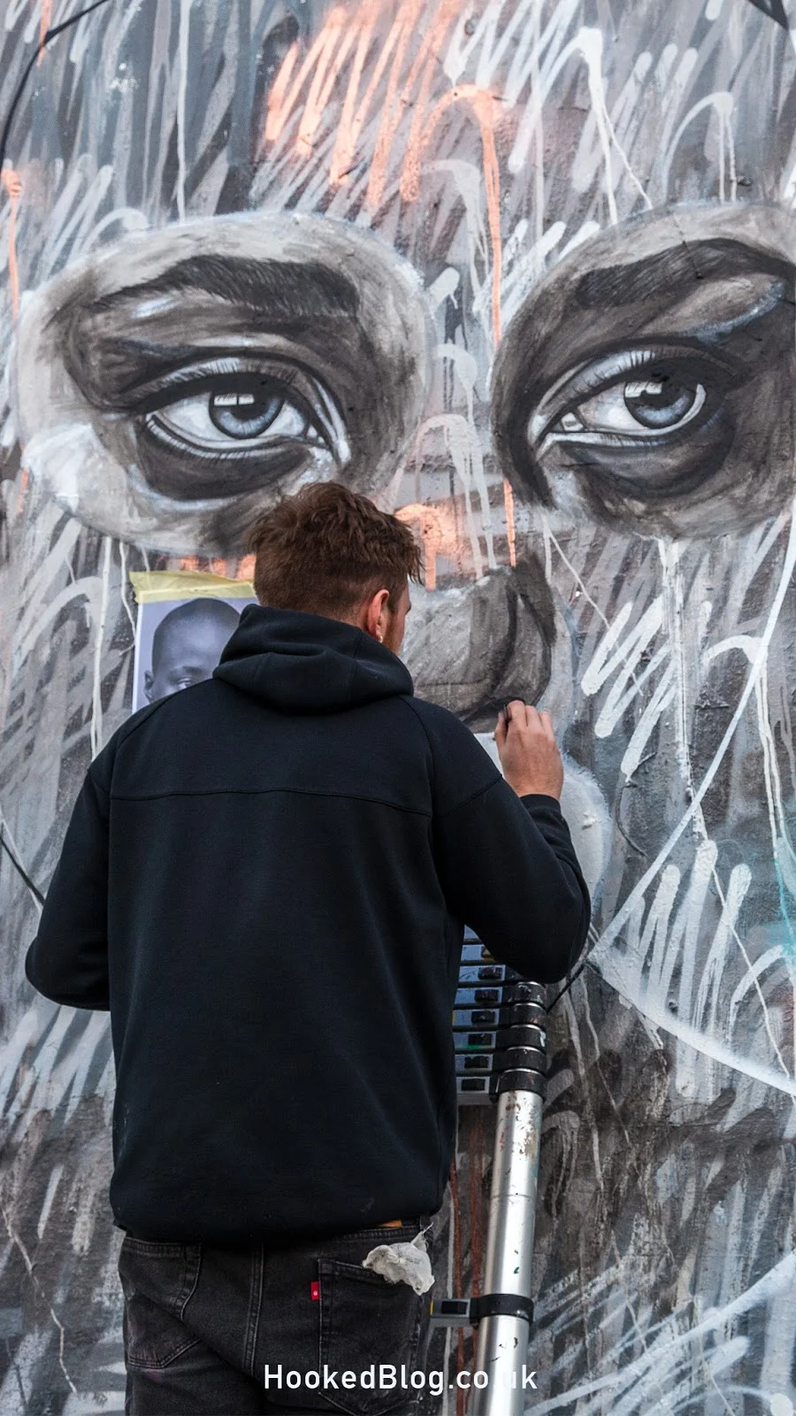 Impressive Fashion Portrait Murals by Street Artist Ant Carver ...