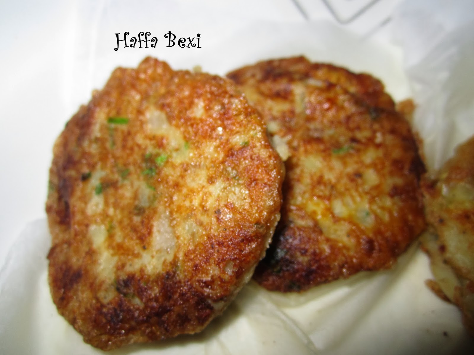 Potato Kebabs/ Patties (Aaloo k cutlets) | Haffa's kitchen adventures