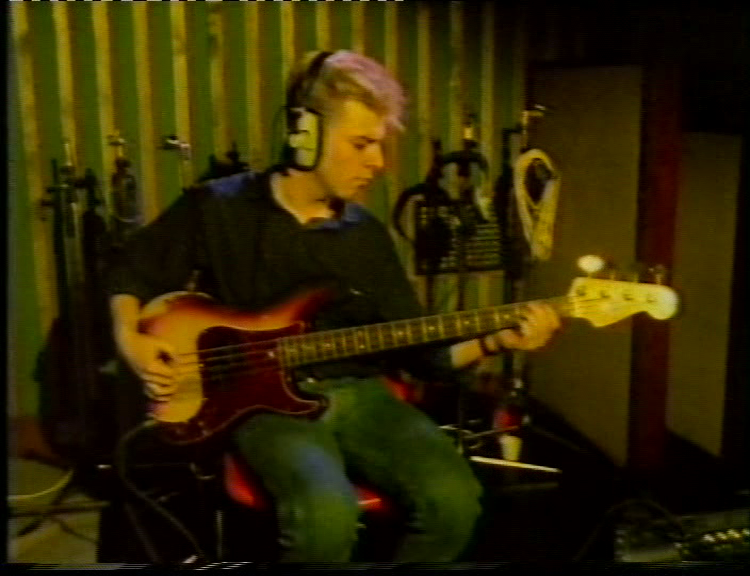 Smiths On Guitar: Andy Rourke's Gear