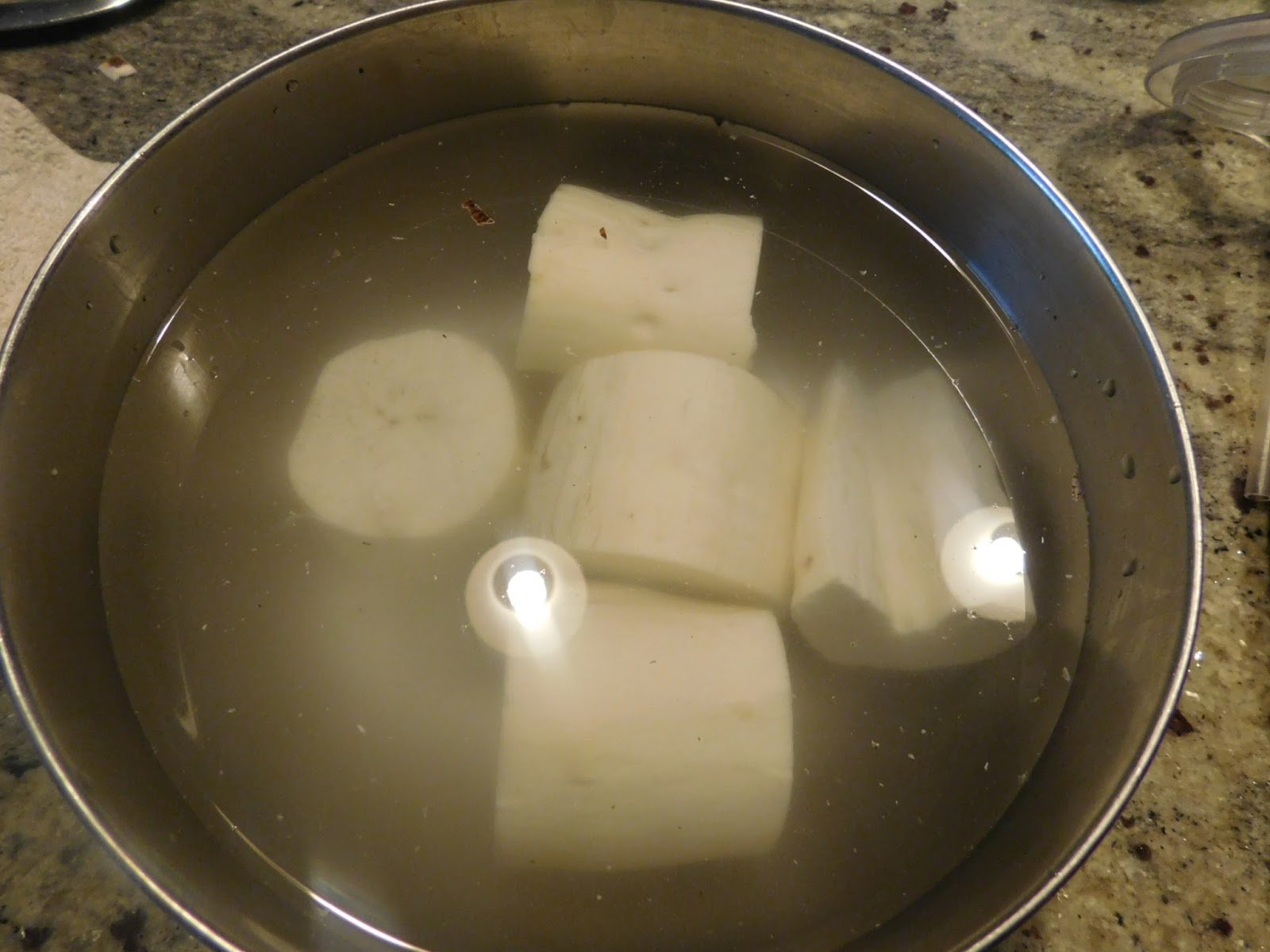 Enjoy Life: Boiled Cassava with Coconut Milk