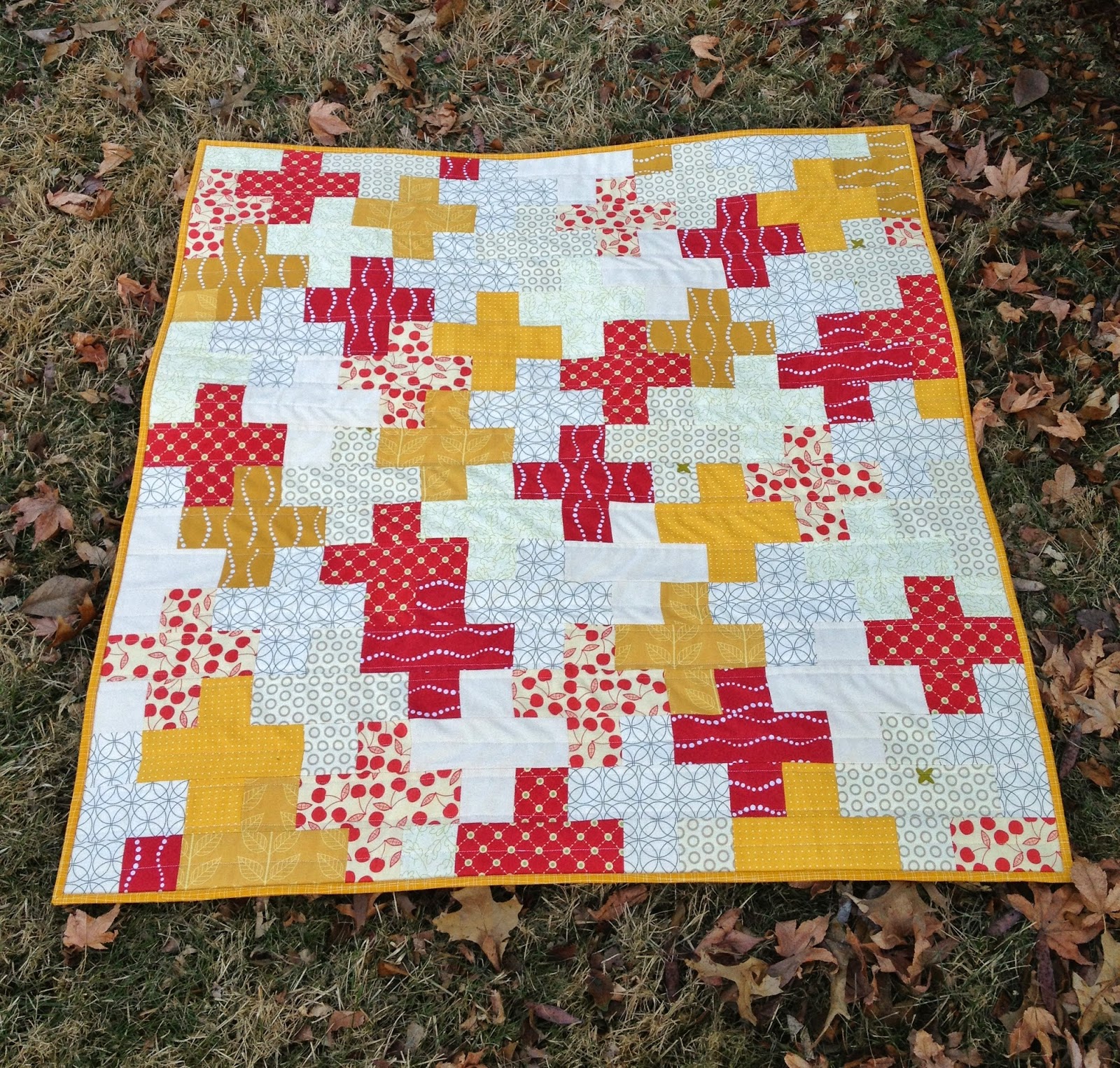 A Blue Sky Kind of Life: Love Plus baby quilt: A finish!
