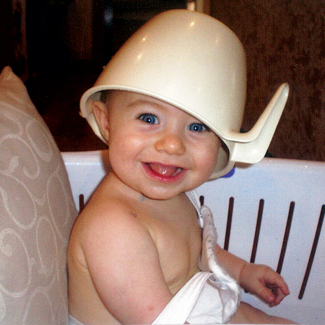 Top 10 Marvels: Amazing and Funny Baby Pictures