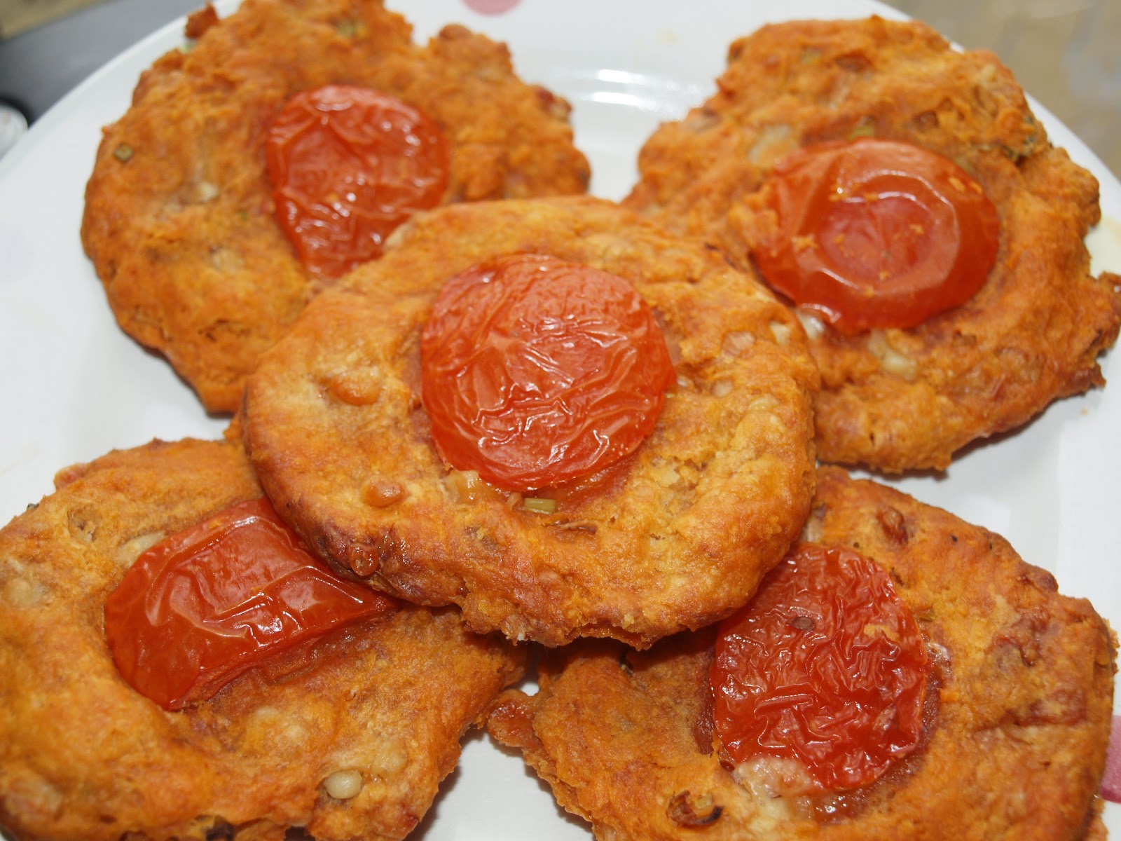Jen's Place: Red Nose Day Cookies - Cheese & Tomato!