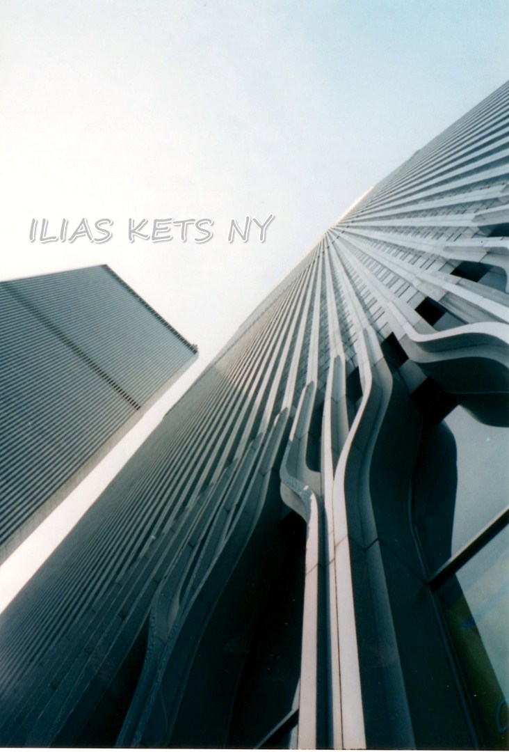 ILIAS KETS NY: *** ΟΙ ΔΙΔΥΜΟΙ ΠΥΡΓΟΙ ΛΙΓΟ ΠΡΙΝ ΧΑΘΟΥΝ