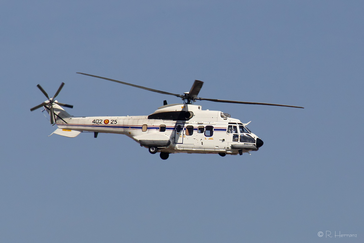 fotosricardo-h: SUPER PUMA SA-332 / COUGAR AS-532 (Aerospatiale ...
