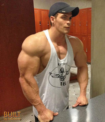 BUILT by tallsteve: Look At That Body