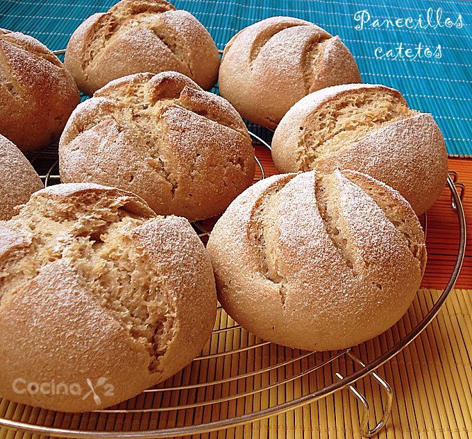 Cocinax2. Las recetas de Laurita.: Panecillos catetos y pan cateto en ...