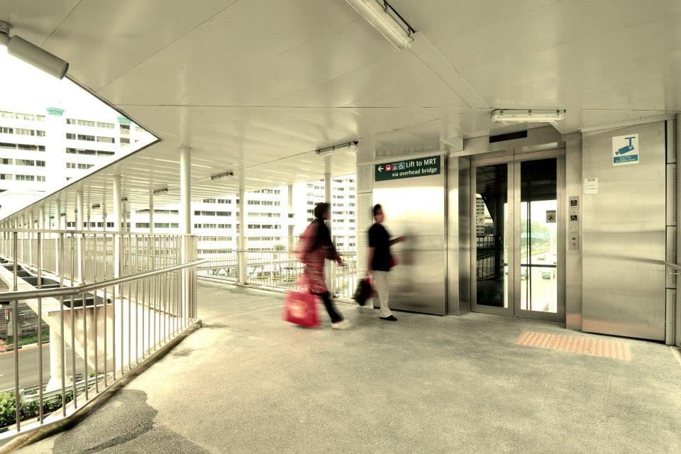 If Only Singaporeans Stopped to Think: 17 overhead bridges to be fitted ...