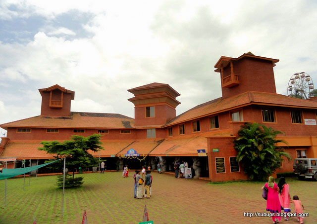 Passion for Road Trips: Vismaya Water Theme Park, Truly magical, BUT .....