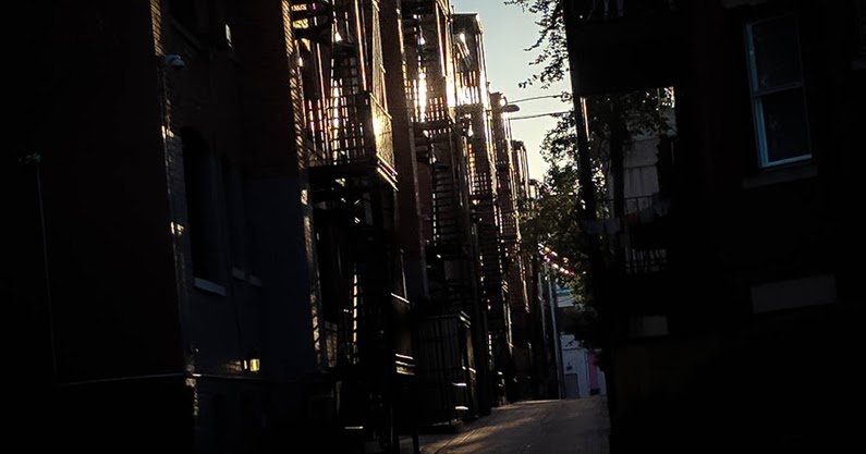 One Photograph a Day: Alley