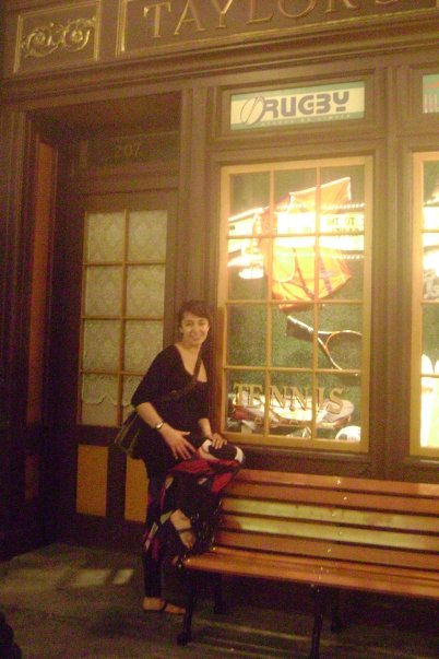 Miaus: Alison Hickey