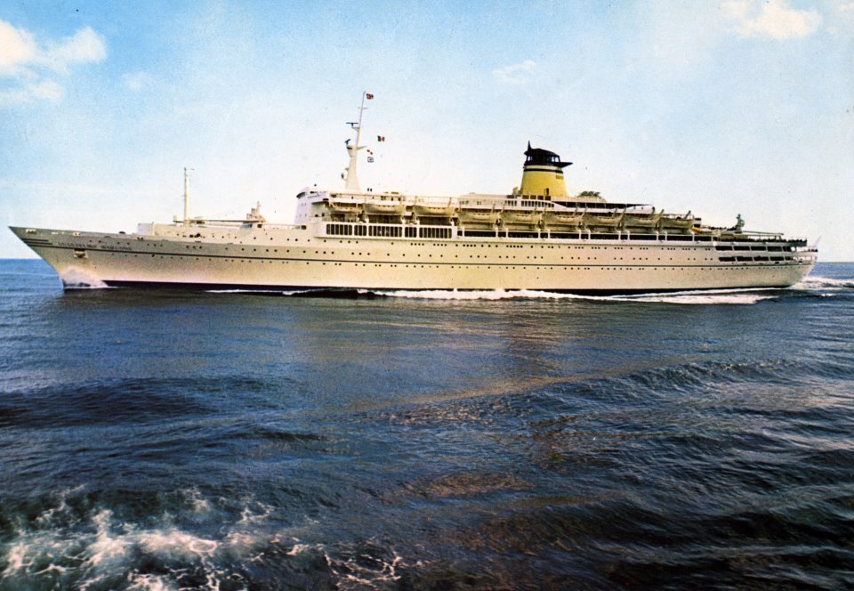 "GUGLIELMO MARCONI" Voyage around the World in 1973