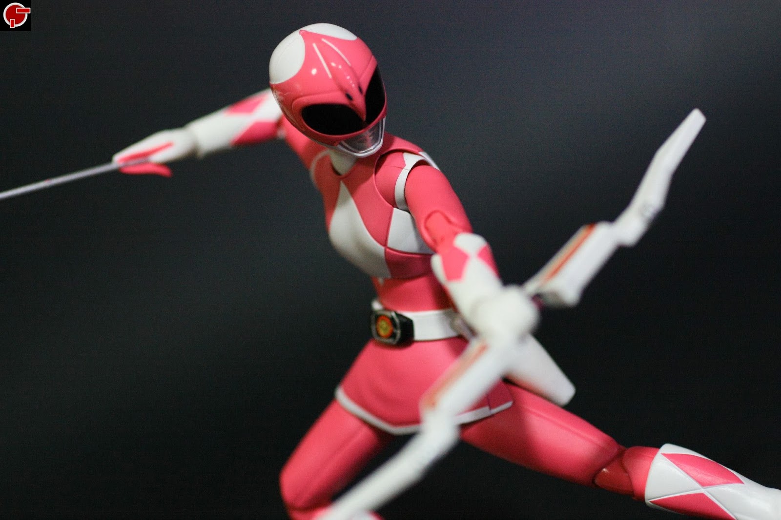 Firestarter's Blog: Toy Review: S.H. Figuarts Ptera Ranger (Pink Ranger)