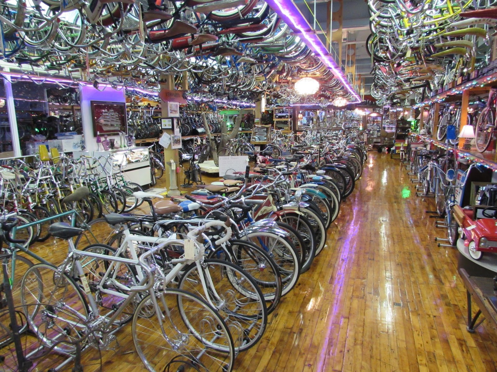 Pittsburgh's Bike Trails & Visiting the Bicycle Heaven Museum | Interesting Pennsylvania and Beyond