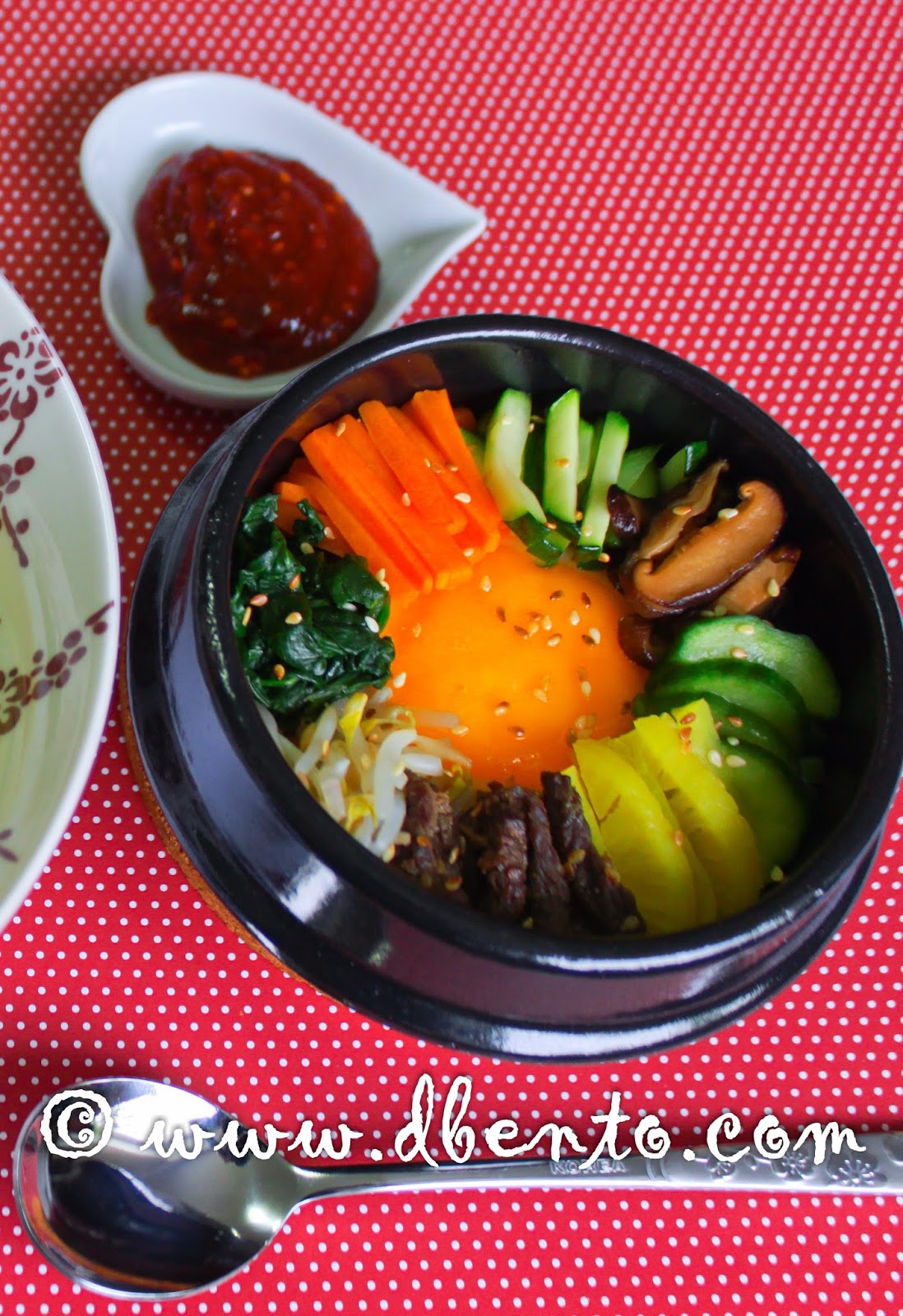 Bento Mania: Cara Membuat Dolsot Bibimbap