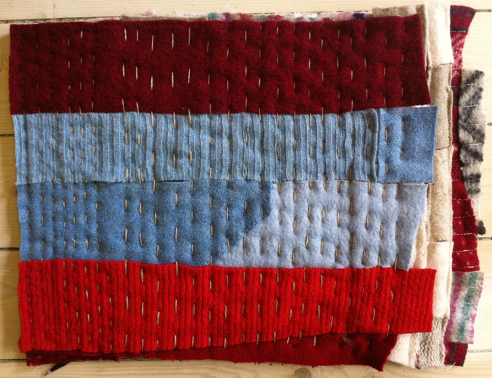 broderier sömmar stygn: Förstygn- till matta nr. 7 i Re Rag Rug