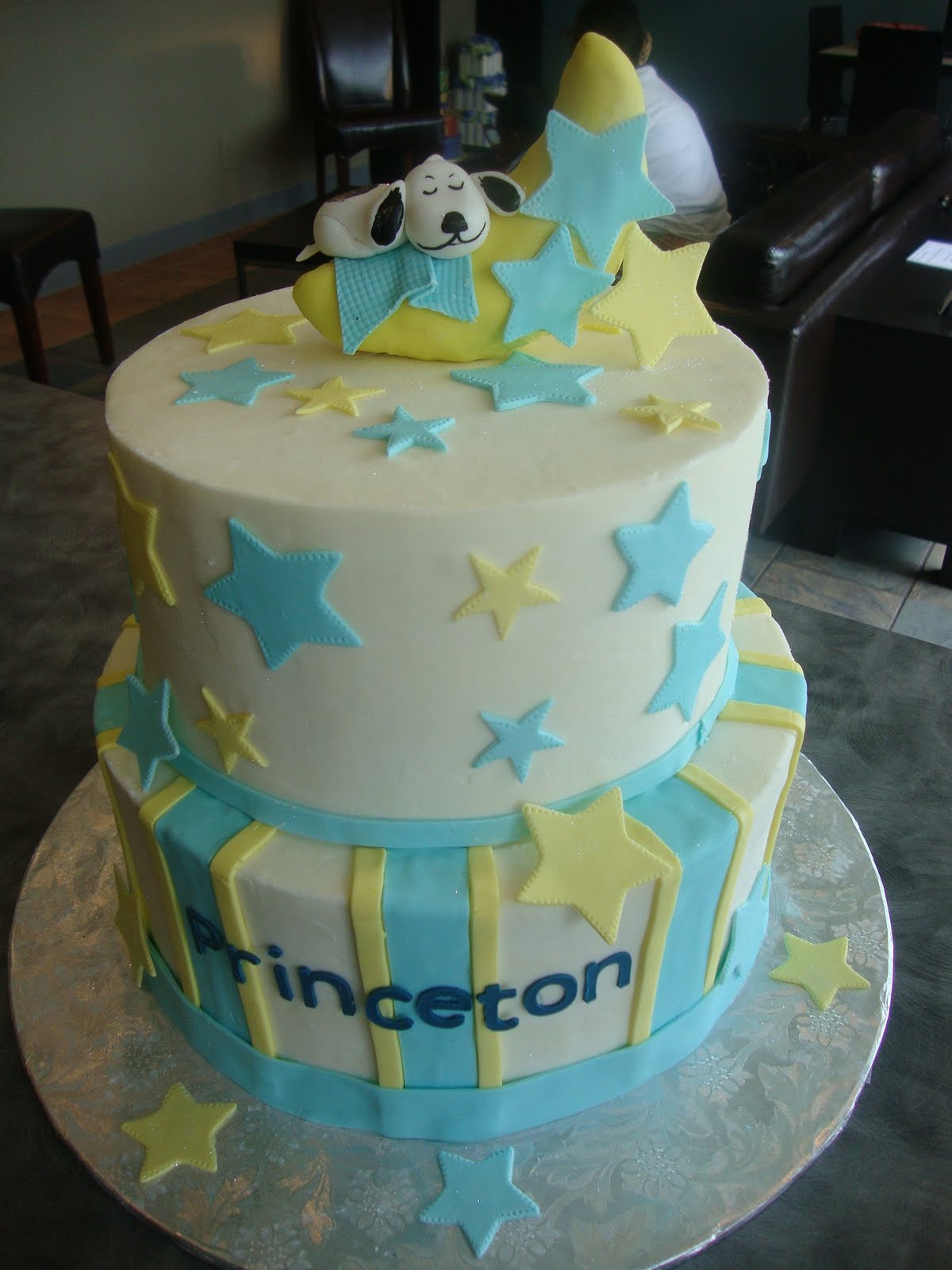 Fat or Fight: Decorating Cakes at LaChoclatier