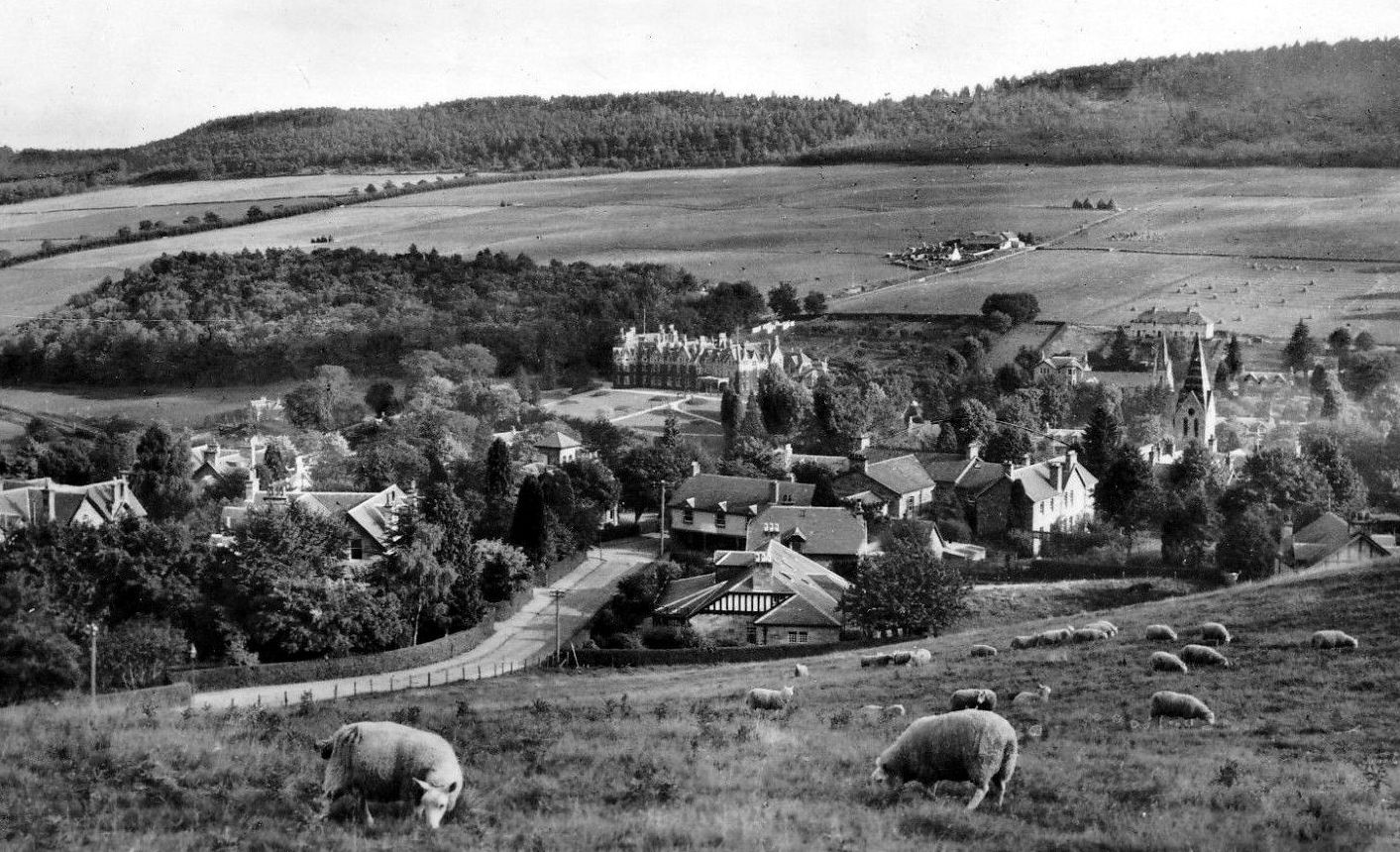 Tour Scotland: Old Travel Blog Photograph Road To Strathpeffer Scotland