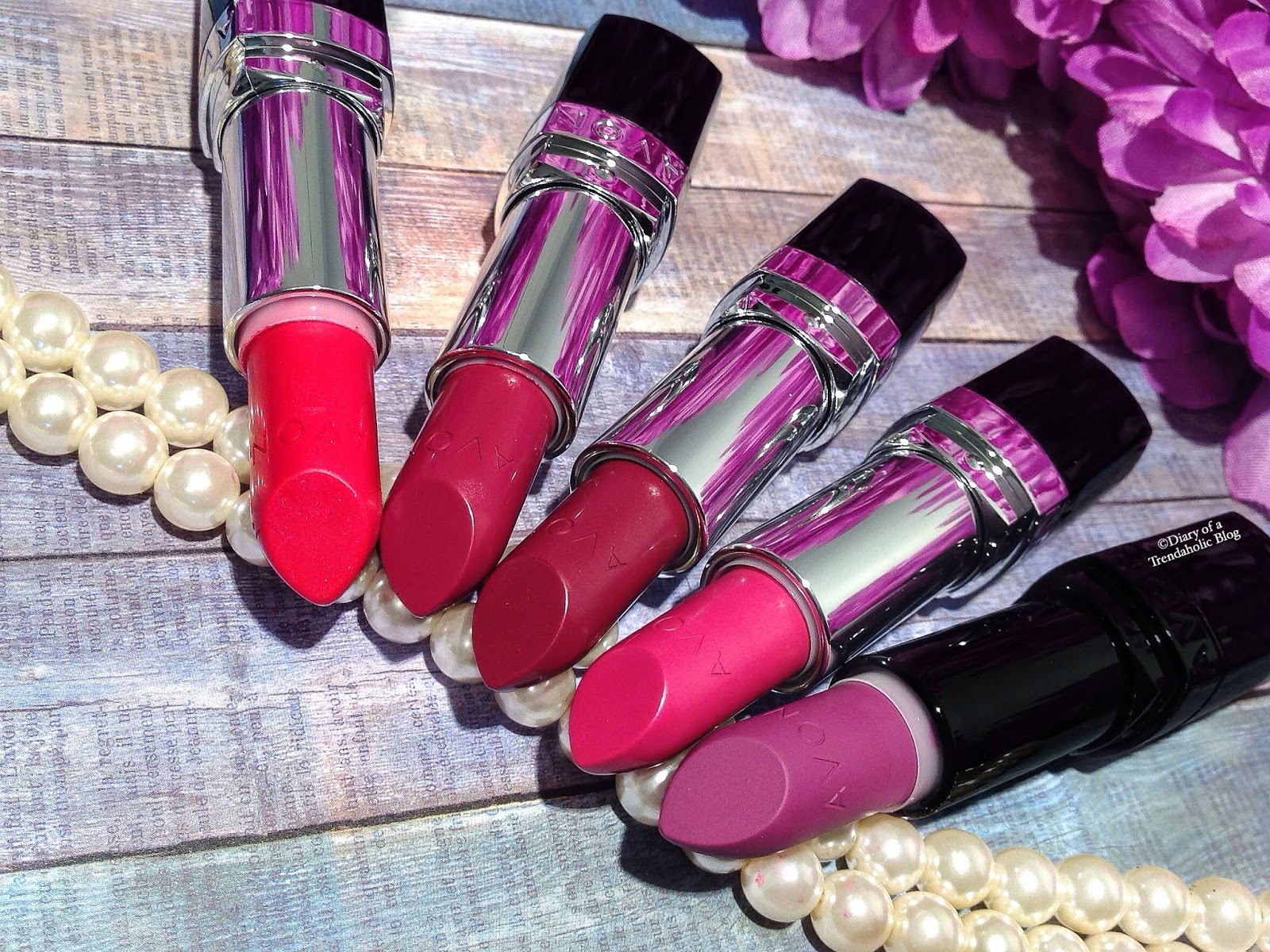 Diary of a Trendaholic : Avon True Color Lipstick Review | NEW Shades ...