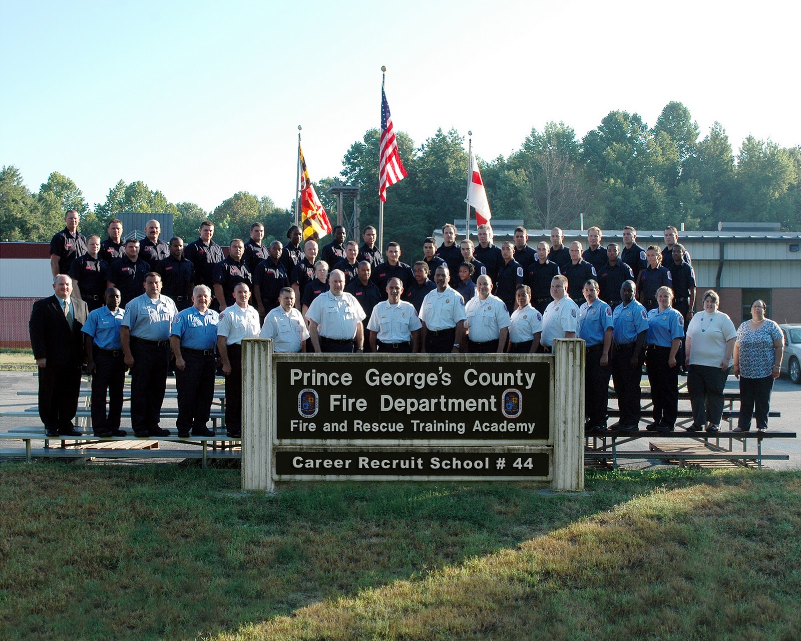 Career Recruit School Graduation Held